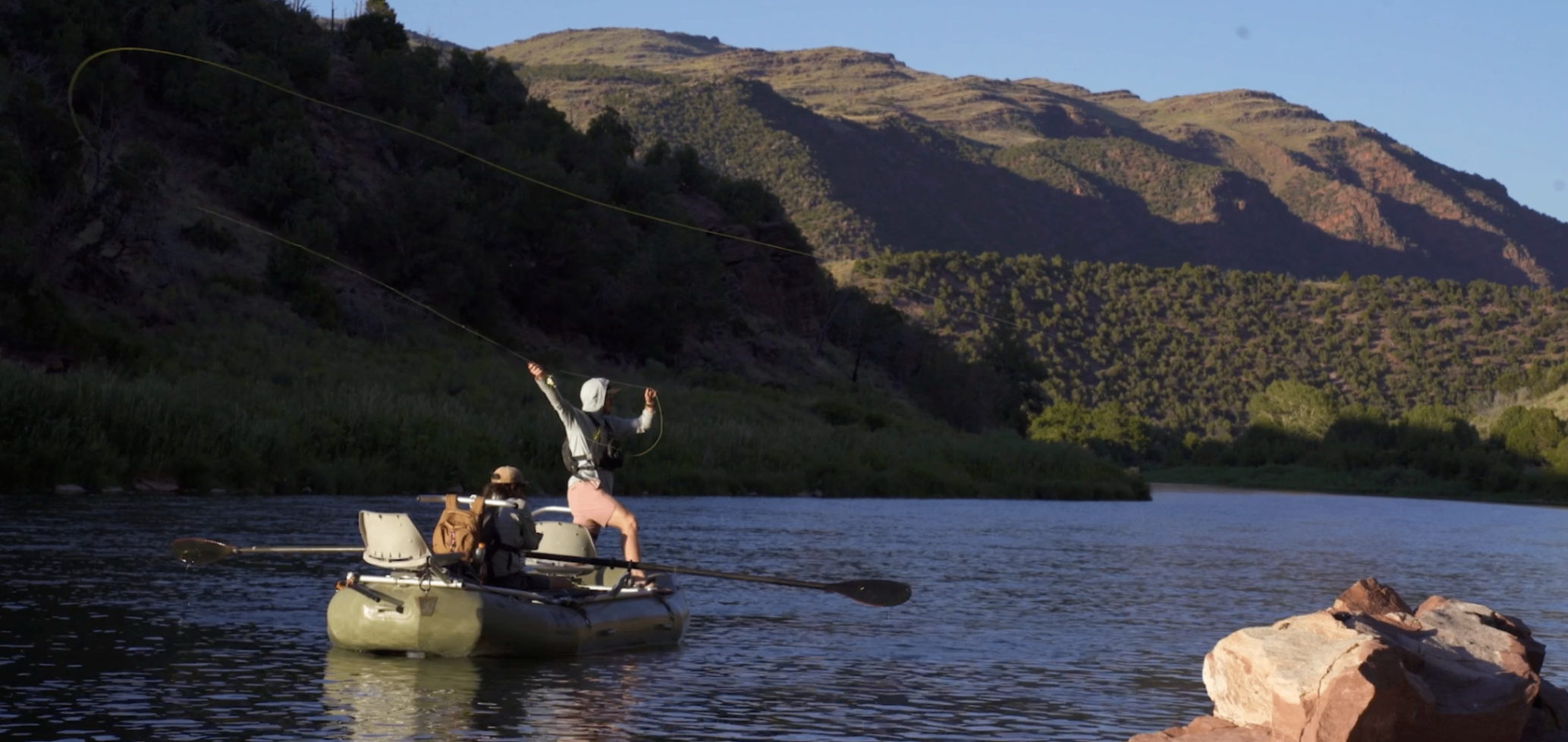 Raft vs Kayak For Fly Fishing – Ridgeline Rafts